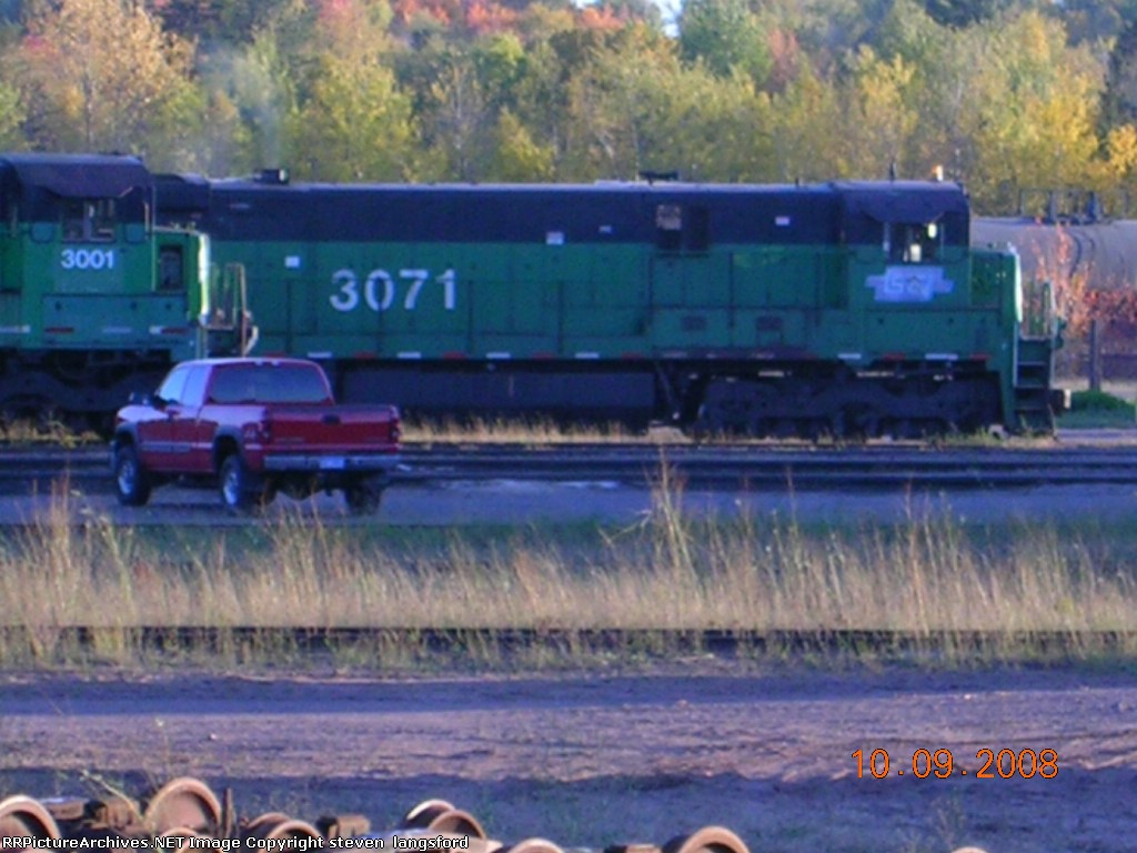 Idealing Outside The Shops